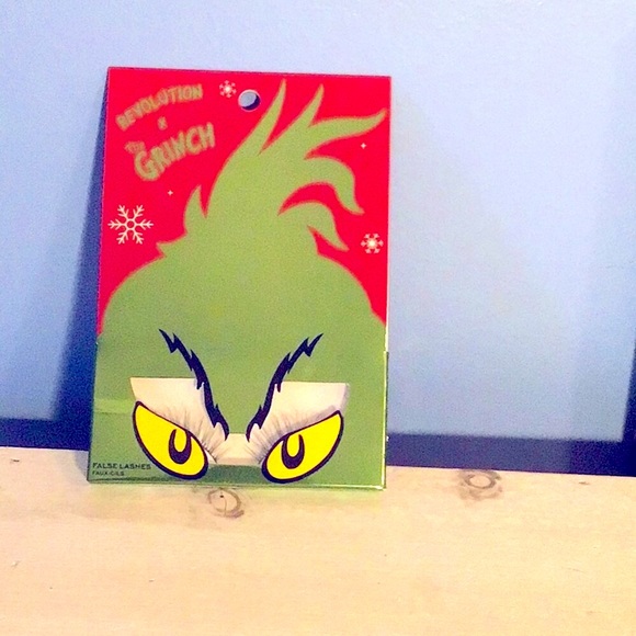 Makeup Revolution | Makeup | The Grinch X Revolution Please False ...